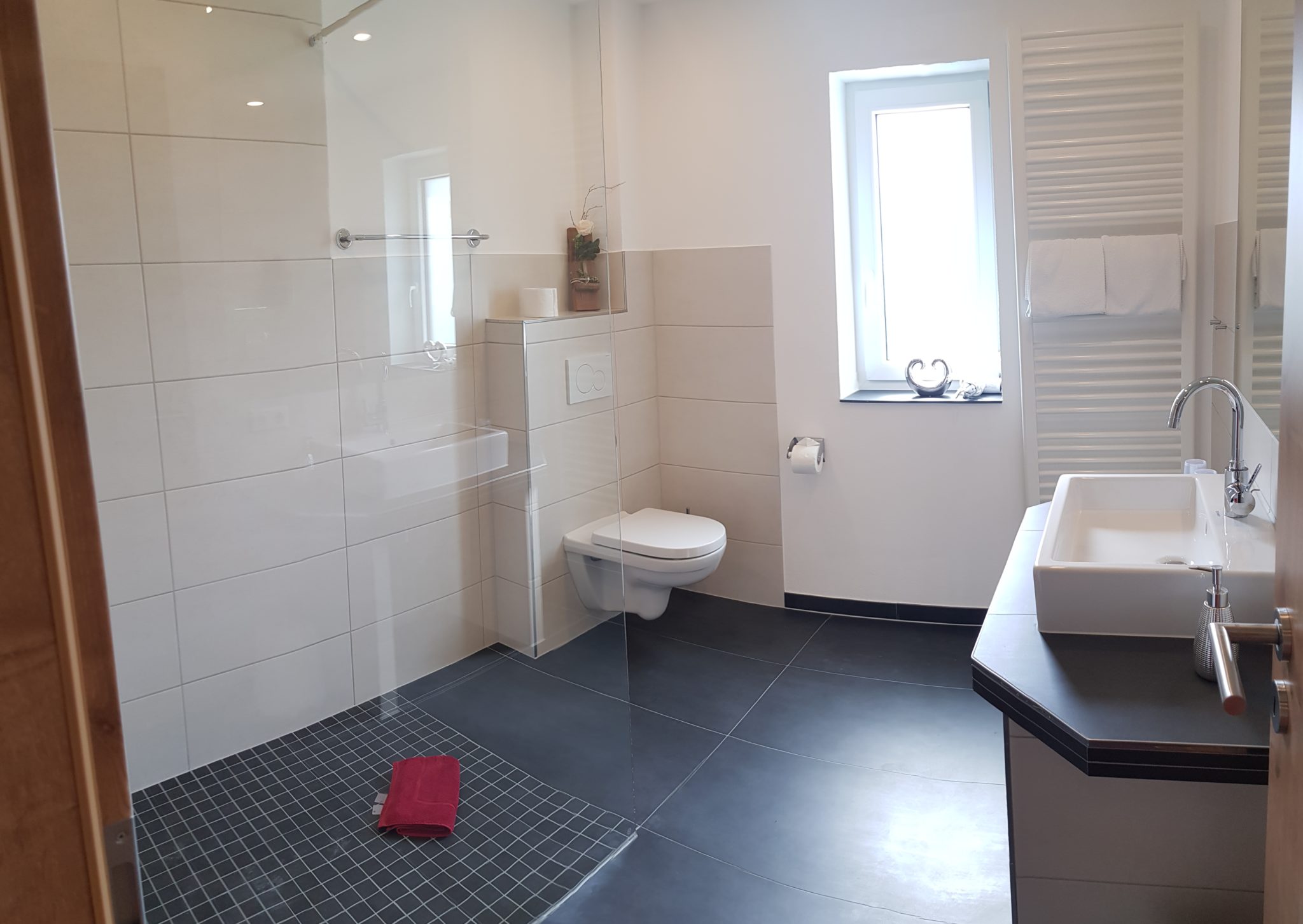 Weingut Gästehaus Serwazi Mesenich/Mosel - Gästezimmer buchen!